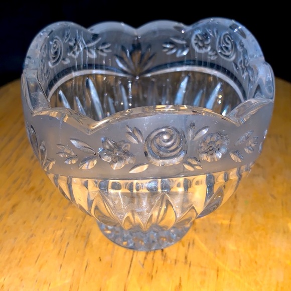 Oneida | Accents | Vintage Oneida Southern Garden Lead Crystal Votive ...